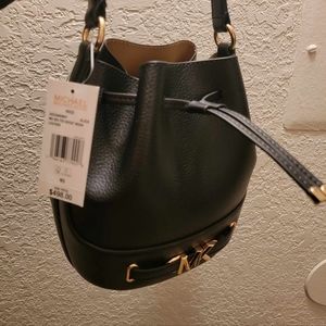 Michael Kors | Bags | Michael Kors Reed Bucket Bag | Poshmark